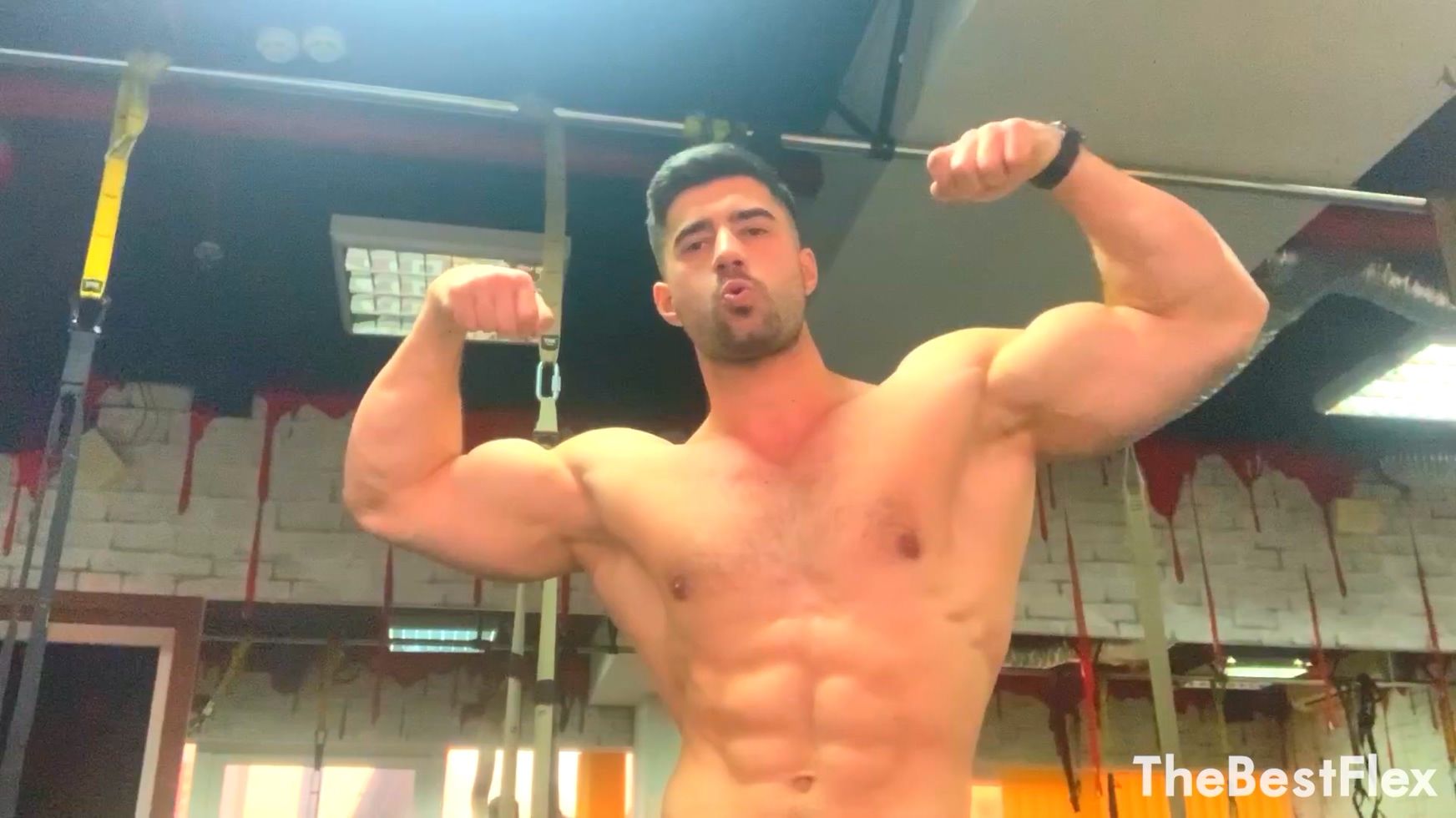 [The Best Flex] BeardKing22 - Private Gym Flex [1080p]